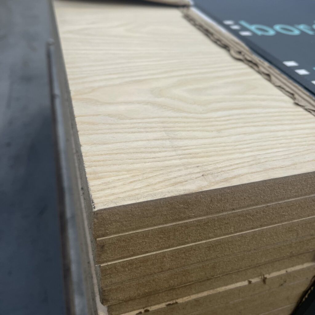 Veneered MDF Sheets | Oak Veneer MDF | Sheet Materials Wholesa